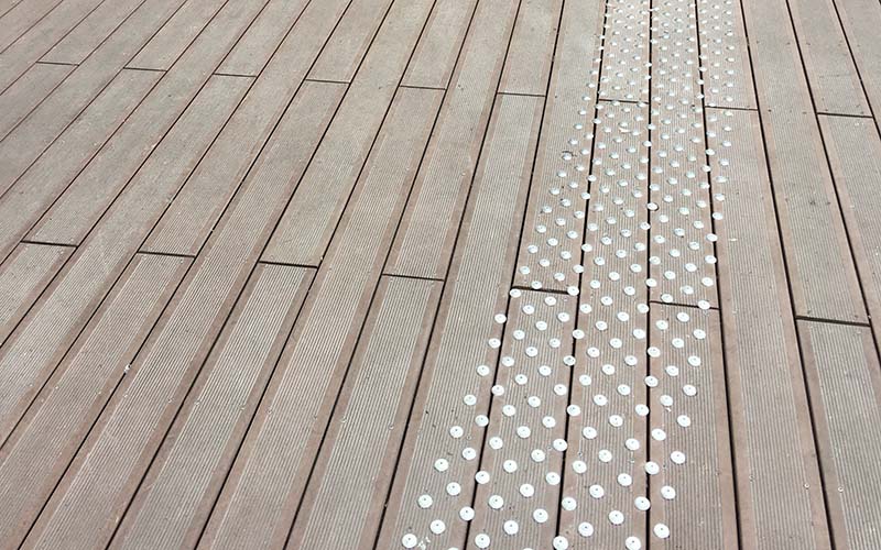 Plot podotactile inox