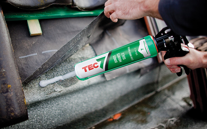 Tec7 : tout coller, étancher et monter