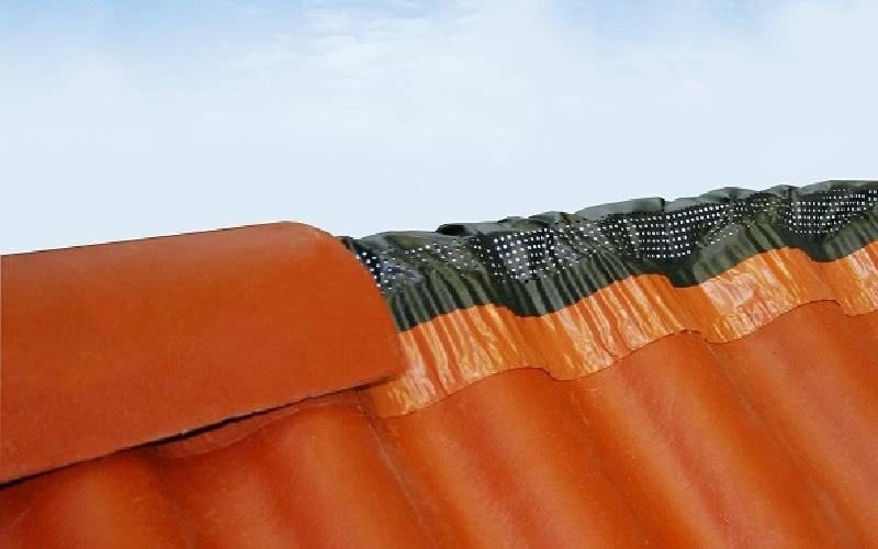 VARIO ROLL THERMO ALU, closoir de faîtage et arêtier garanti 20 ans